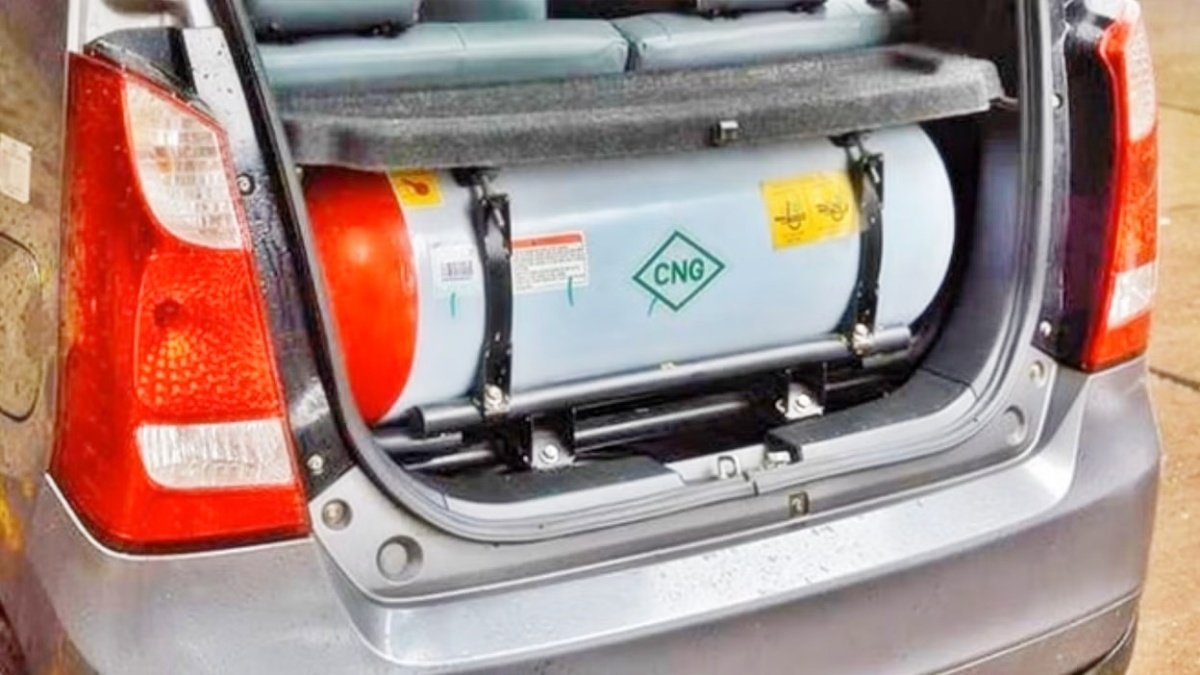 India’s CNG Vehicle Market Hit 1.1 Million in FY25 Amid Expanding ...
